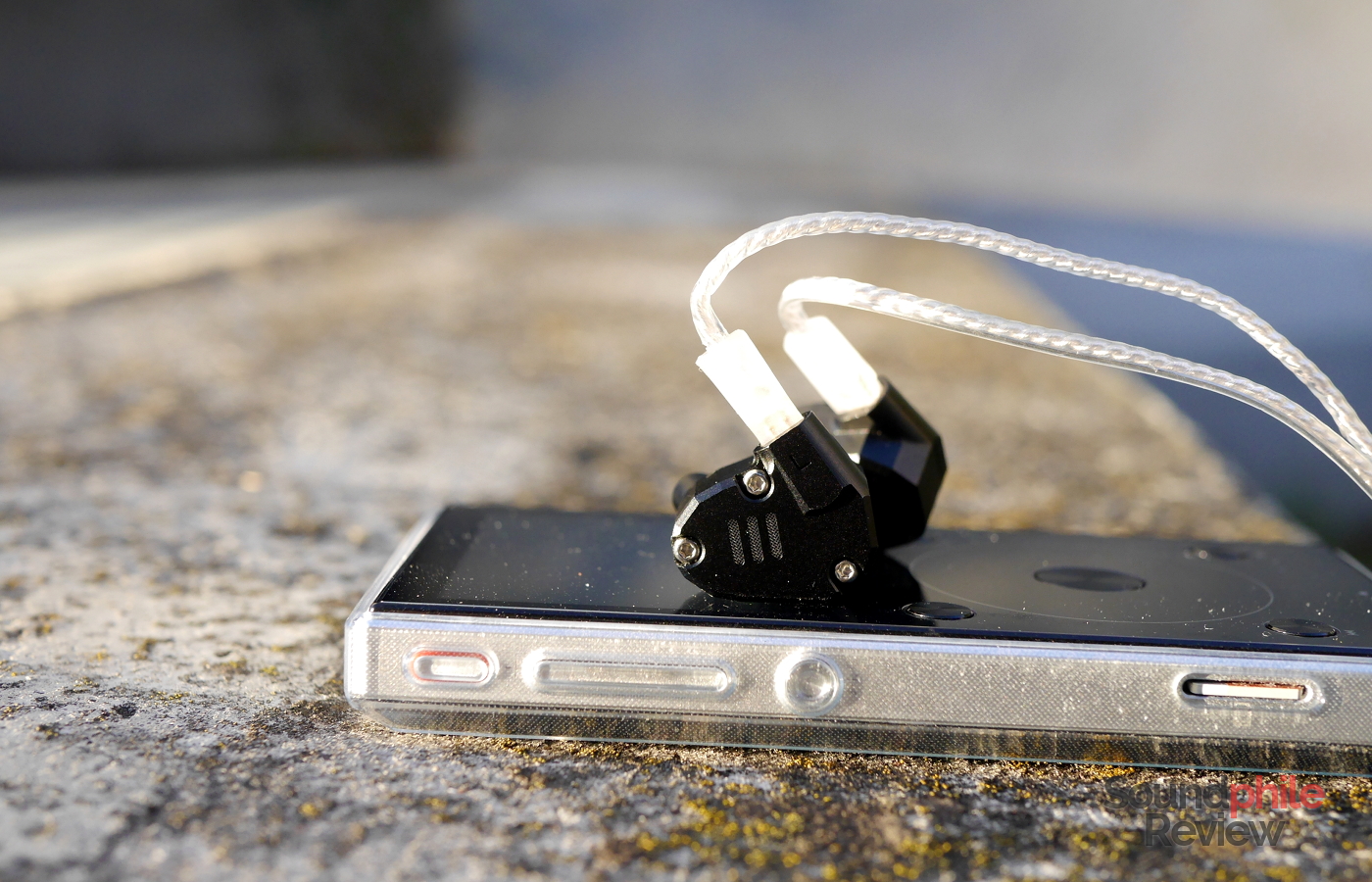 KZ ZS6 review: affordable yet awesome - Soundphile Review