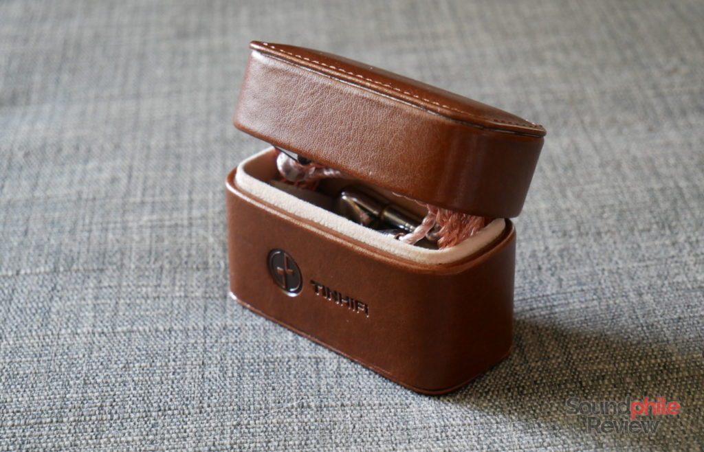 Best earphone cases: how to choose them - Soundphile Review