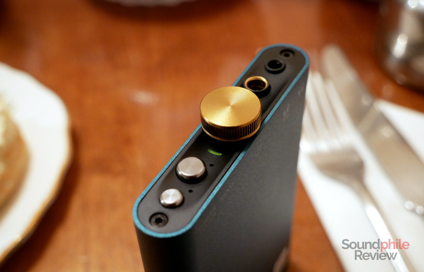 iFi hip dac review: sound flask - Soundphile Review