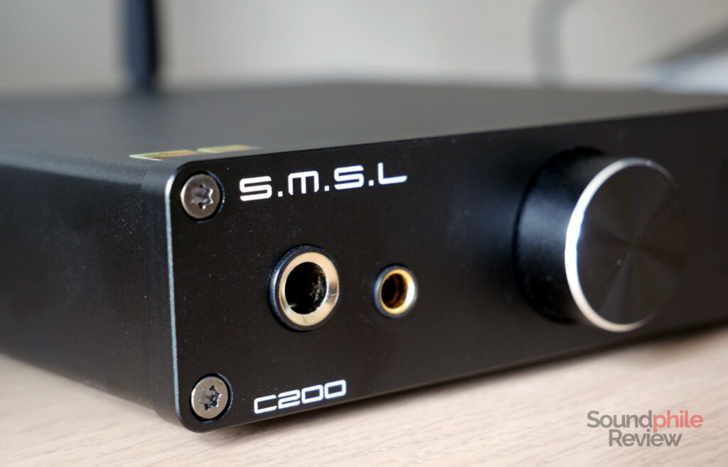 SMSL C200 review: tiny but mighty - Soundphile Review
